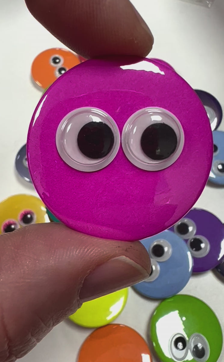 Black Google Eyed Button Pin Badge – Bite Your Granny